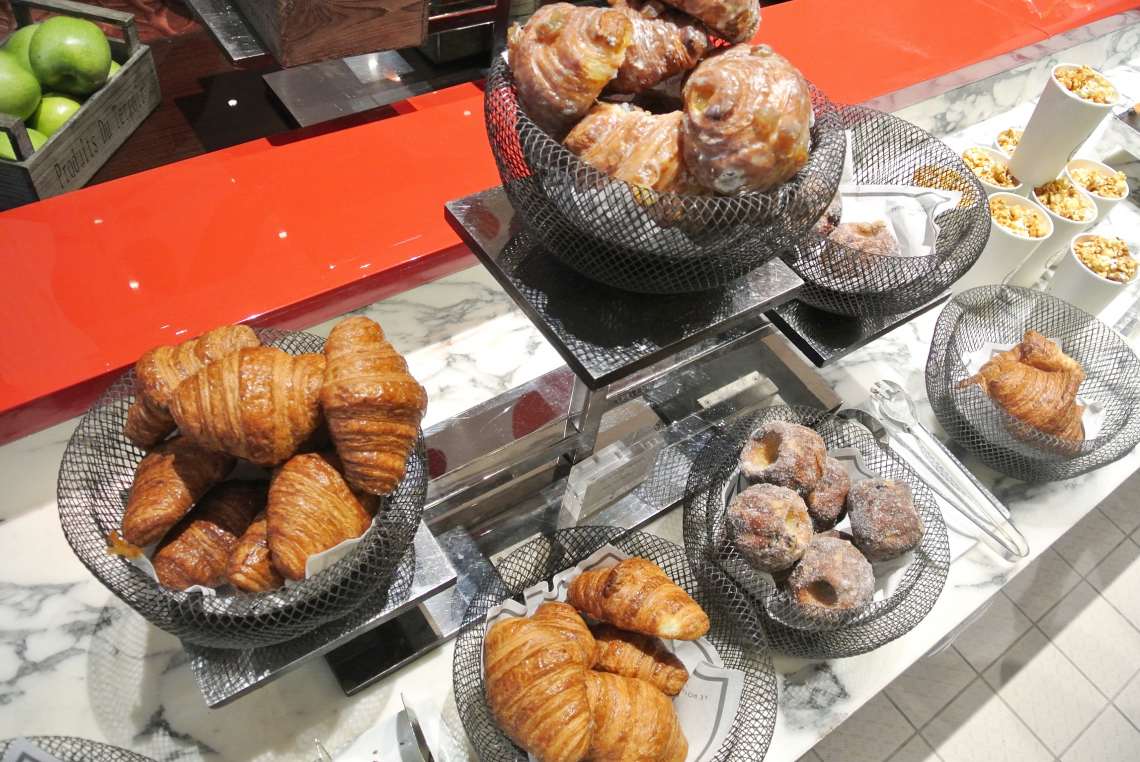 Le royal brunch du Royal Monceau - Paris with Charlotte