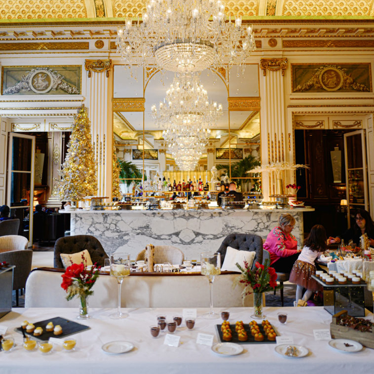 Le merveilleux brunch à volonté du Peninsula Paris - Paris with Charlotte